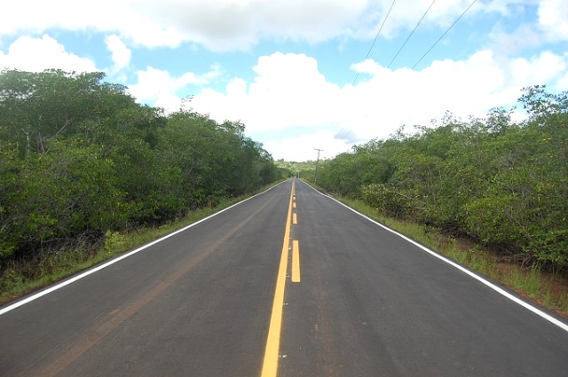 Valença Agora - » Governador entrega estrada que liga Cairu e Nilo ...